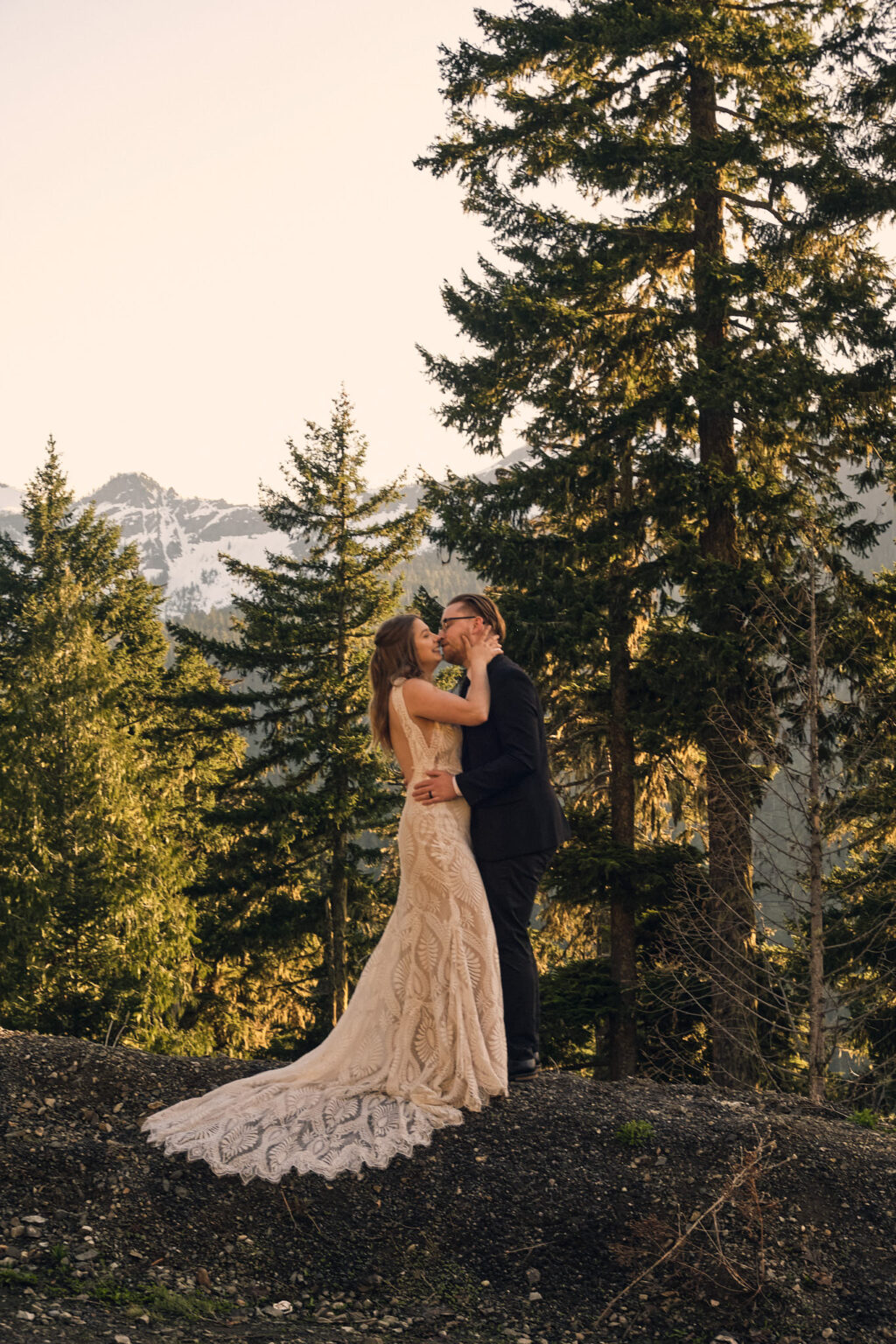 Romantic & Heartfelt Emotional Mt. Rainier Elopement - Allison Haley ...