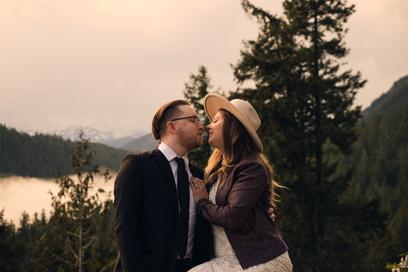 Romantic & Heartfelt Emotional Mt. Rainier Elopement - Allison Haley ...